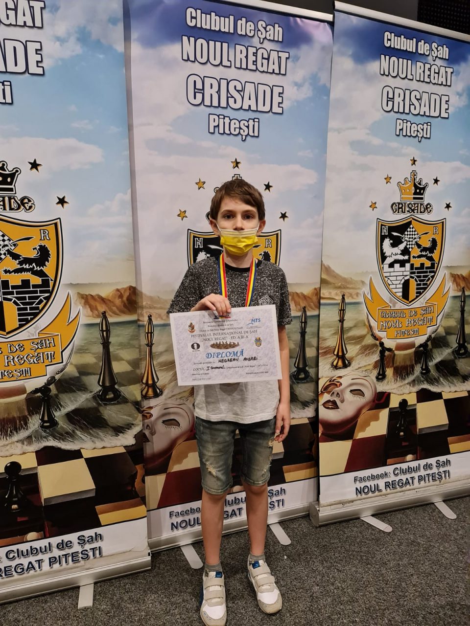 Noul copil minune al şahului românesc, Andrei Negrean, a câştigat ...