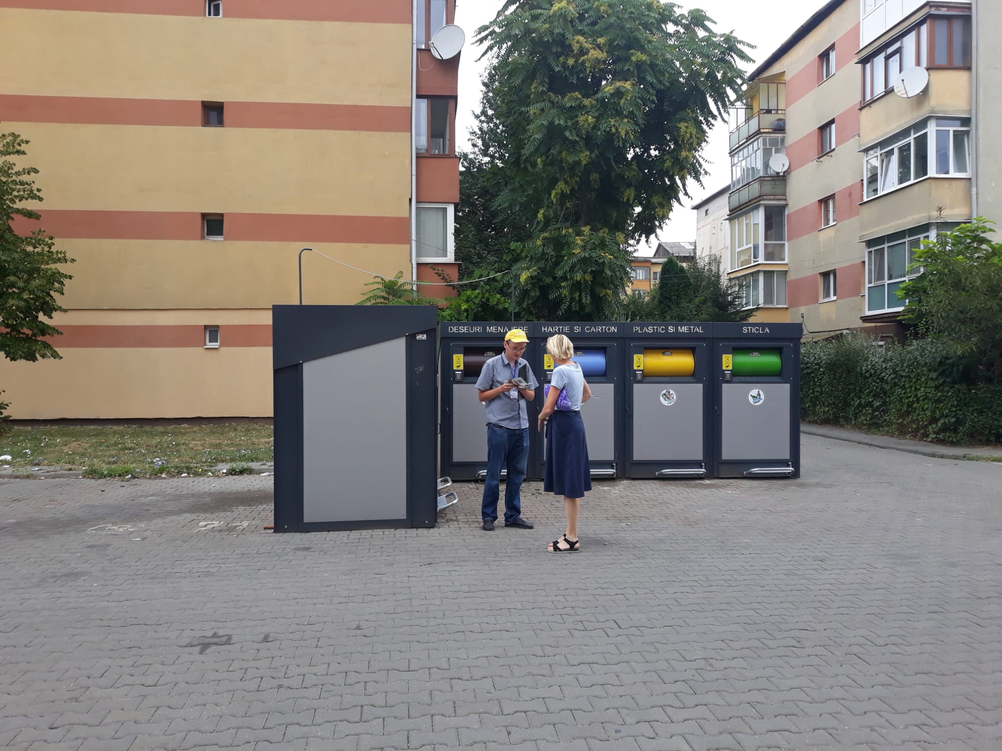 Sondaj opinie Asocierea RER Vest - RETIM Ecologic Service - Revista ...